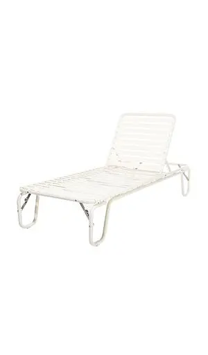 BUSINESS & PLEASURE Sunliner Lounger In White - Antique White