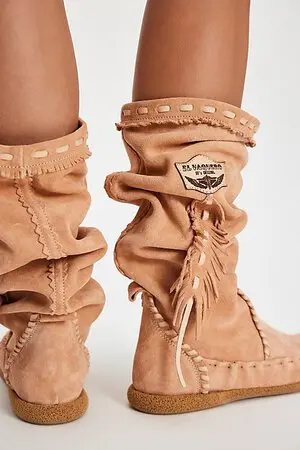 EL VAQUERO Desert Dweller Mocc Boots - Apricot