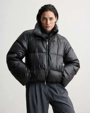 WAKAKUU Storm Puffer Jacket - Black