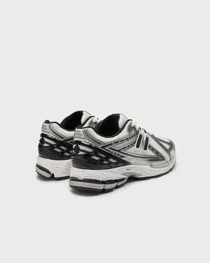 NEW BALANCE 1906r Sneakers - Grey