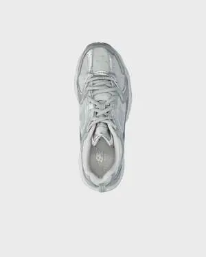 NEW BALANCE 530 "dad Shoe" Style Sneakers - Grey