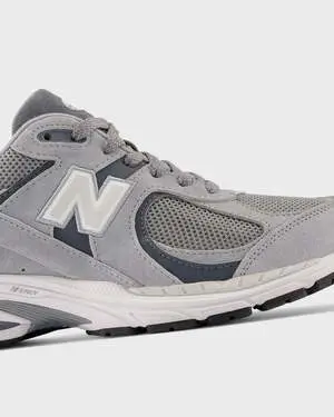 NEW BALANCE 2002r Sneakers