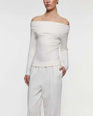 WAKAKUU Off-shoulder Long Sleeve Top - Ivory