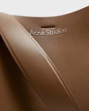 Acne Studios Musubi Midi Bag - Camel