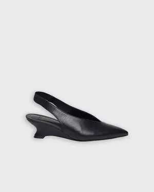 WAKAKUU Pumps Slingback