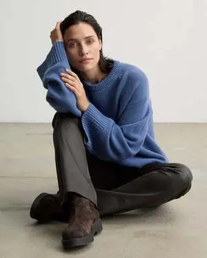WAKAKUU Cambridge Suede Lamb Fur Boots