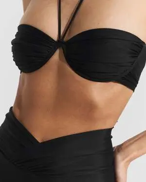 SEAQUELLE Billow Bikini Top - Black