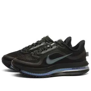 Nike Pegasus Premium Sneaker - Black/silver