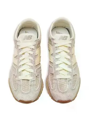 NEW BALANCE 471 Panelled Sneakers
