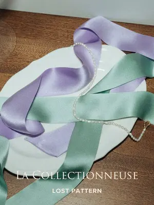 LOST PATTERN La Collectionneuse" Silk Ribbon Scarf - Sage