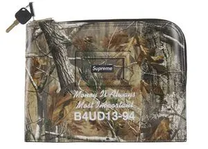 Supreme Leather Money Bag - Realtree Hardwoods Camo
