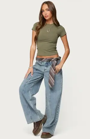EDIKTED Tay Cropped Top - Olive