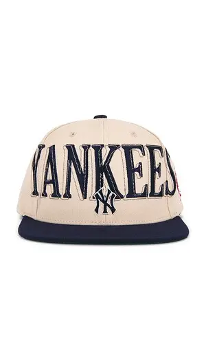 Mitchell & Ness Mlb Yankees Snapback Hat - Cream