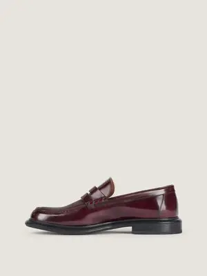 Givenchy Gent Loafers In Brushed Leather - Burgundy