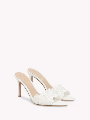 GIANVITO ROSSI Yvonne Mule