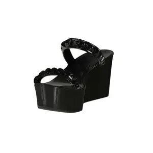 Carmen Sol Tonino Mid Wedge Pump - Black