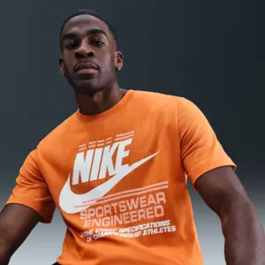 Nike Sportswear T-shirt
