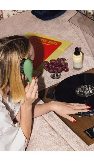LA BONNE BROSSE Small Brush N01 - Sage Green