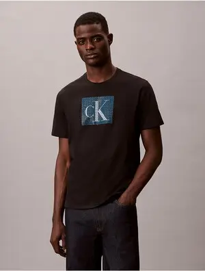Calvin Klein Monogram Overlap Graphic Classic T-shirt - Black