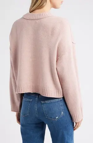 CITY BLUES Relaxed Crop Sweater - Blush