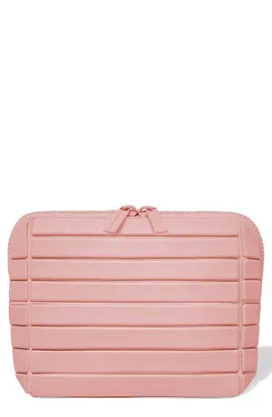 PARALLELLE The Small Traveller Toiletry Kit Blush