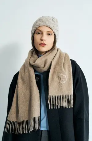LOST PATTERN Lost In Warmth Cashmere Scarf - Light Brown