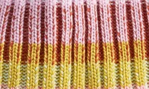 VERLOOP Mosaic Stripe Pompom Beanie