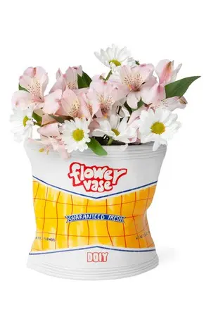 DOIY Chips Bag Ceramic Vase