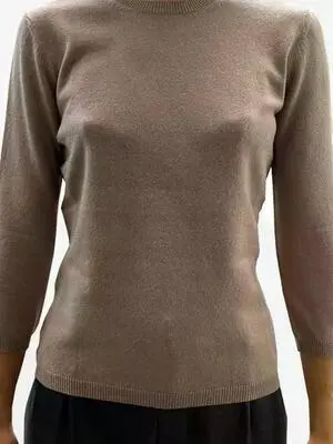 LA ROSE Three-quarter Sleeve Sweater