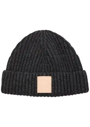 Loewe Logo-appliqué Ribbed Beanie - Black
