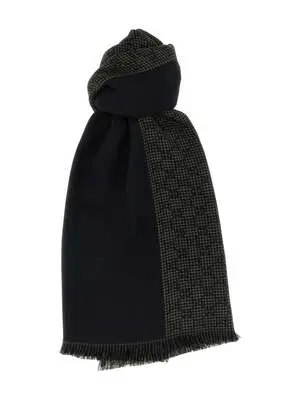 Gucci Gg Jacquard Shawl - Black