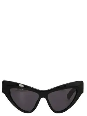 Gucci Cat Eye Sunglasses - Black