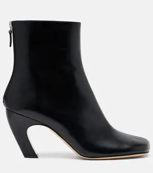 Le Monde Beryl Leather Ankle Boots - Black
