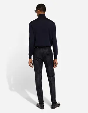Dolce & Gabbana Cashmere And Silk Turtleneck Sweater - Blue