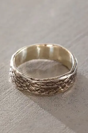 LAUREN WOLF Sterling Snakeskin Band Ring