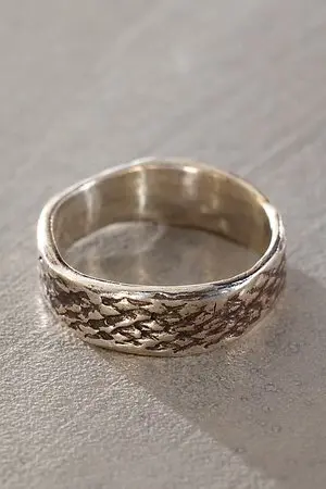 LAUREN WOLF Sterling Snakeskin Band Ring