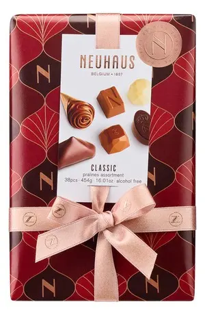 NEUHAUS Ballotin Classic Holidays 38-piece Chocolate Praline Box - Red
