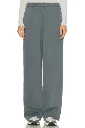 SKIMS Boyfriend Fleece Baggy Sweatpant - Zircon