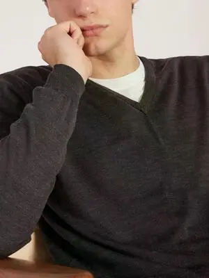 SLOWEAR V-neck Sweater - Grey