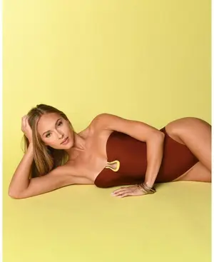 SUNSHINE 79 Solid Bandeau One Piece - Mahogany