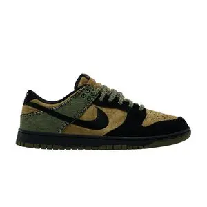Nike Dunk Low Sneakers