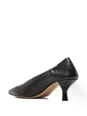 POMME D´OR Pointed Leather Pumps