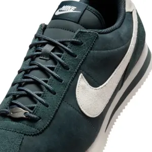 Nike Cortez Premium Sneakers - Green