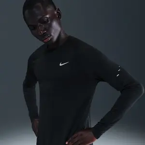 Nike Stride Dri-fit Adv Long-sleeve Running Top - Black