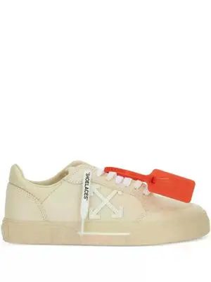 Off-White Arrows Leather Sneakers