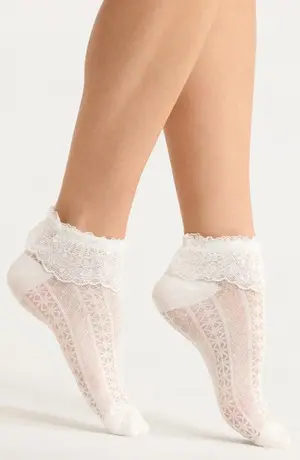CASA CLARA Palmer Ruffle Ankle Socks - White