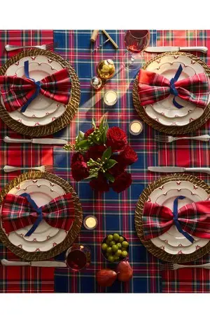 PETITE PLUME Imperial Tartan Plaid Tablecloth