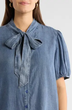 SUGARLIPS Georgina Tie Neck Chambray Top