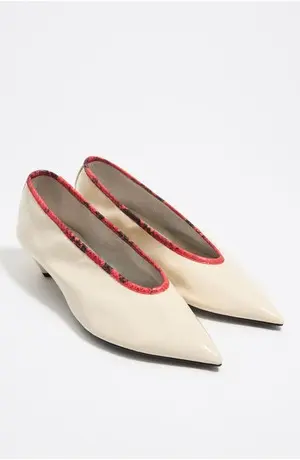 Bimba Y Lola Leather Heel Court Shoe