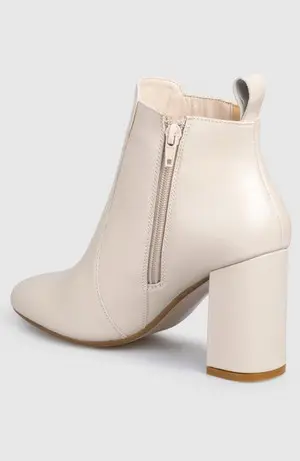 MANELA Samantha Leather Chelsea Bootie - Beige
